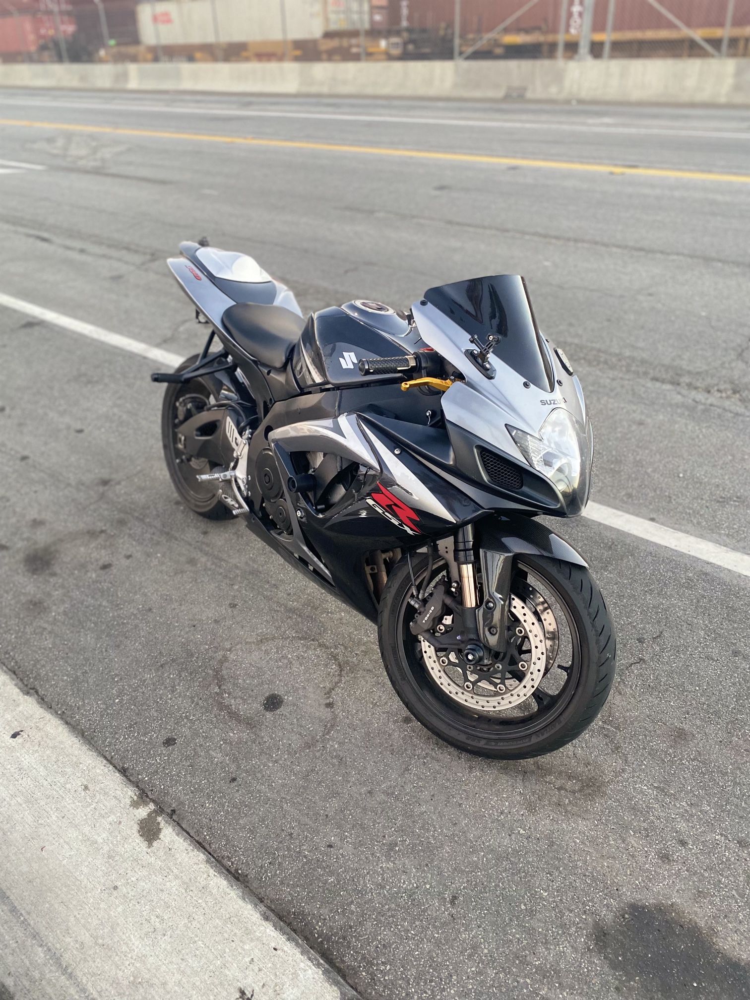 2007 Suzuki Gsxr 750 for Sale in Long Beach, CA - OfferUp