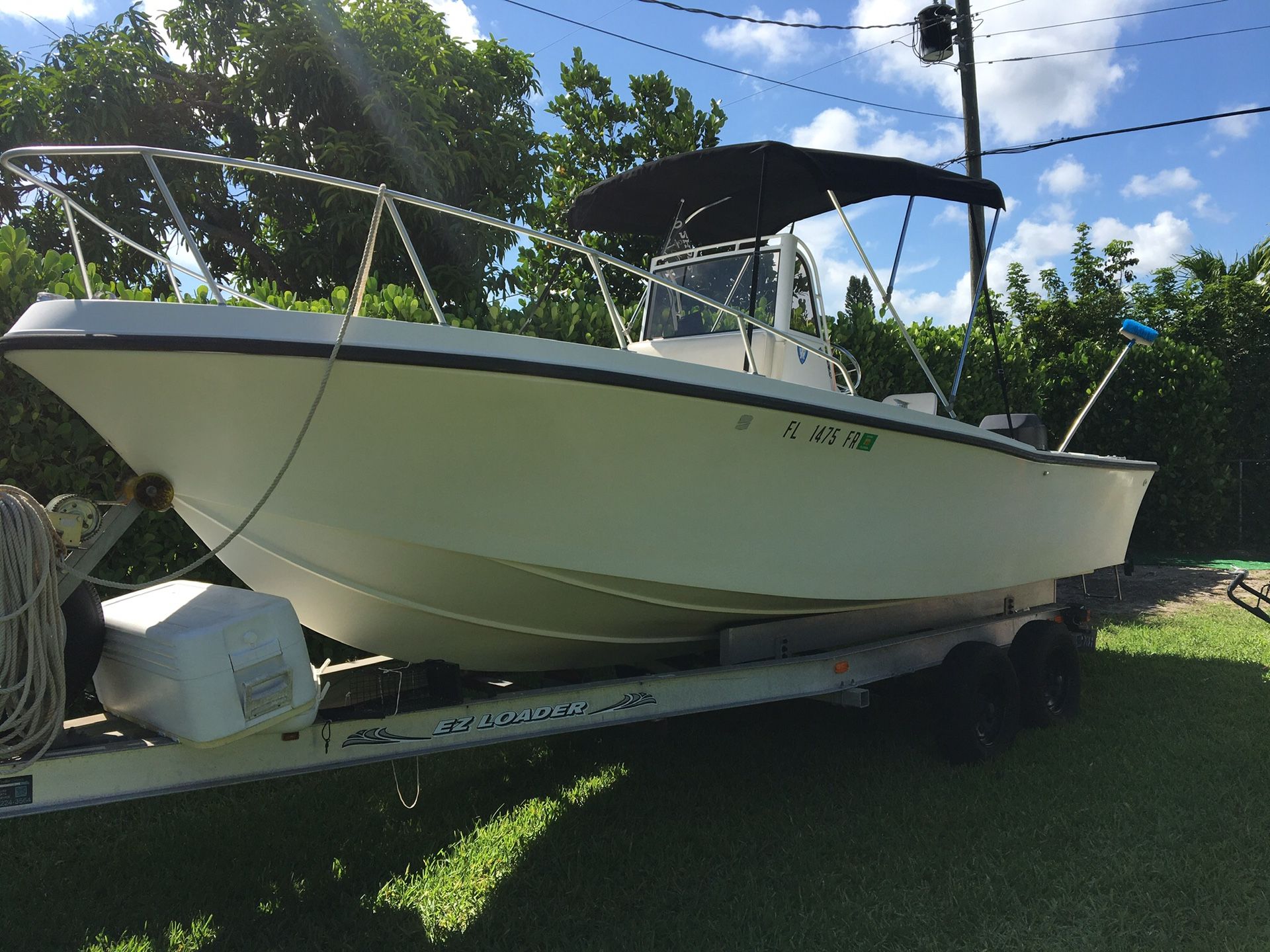 223 1986 mako CC , 1997 Mercury 225. for Sale in Cutler Bay, FL - OfferUp