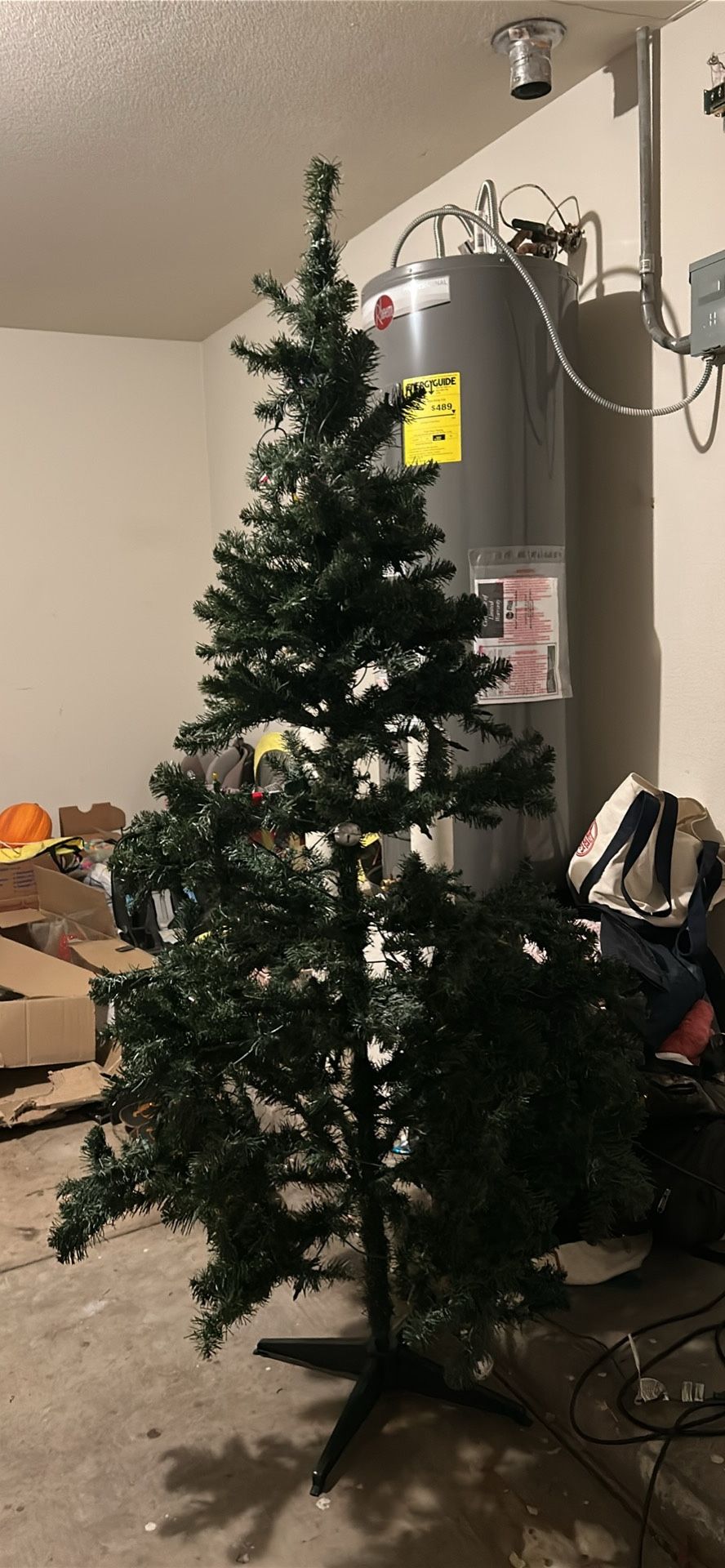 Christmas Tree for Sale in Goodyear, AZ - OfferUp