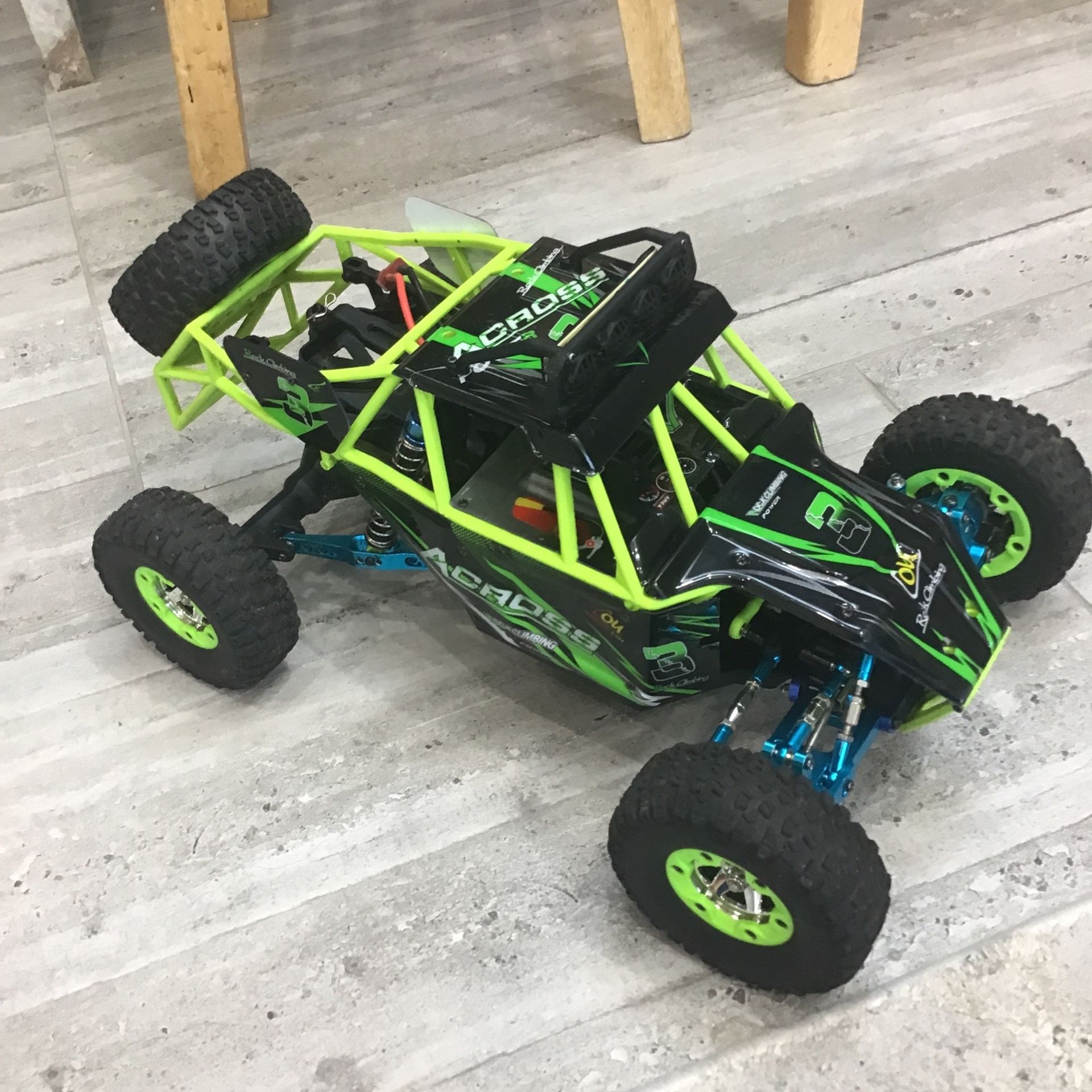Electric Rc Car Custom. With Metal Parts for Sale in Renton, WA - OfferUp