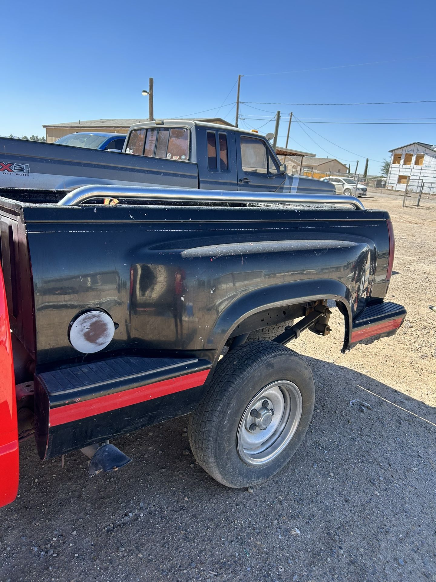 OBS STEP SIDE BED for Sale in Ysleta Sur, TX - OfferUp