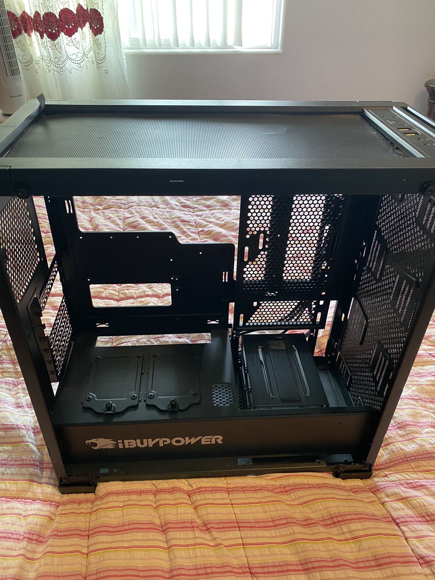 iBUYPOWER Black Steel Case Midtower for Sale in Torrance, CA - OfferUp