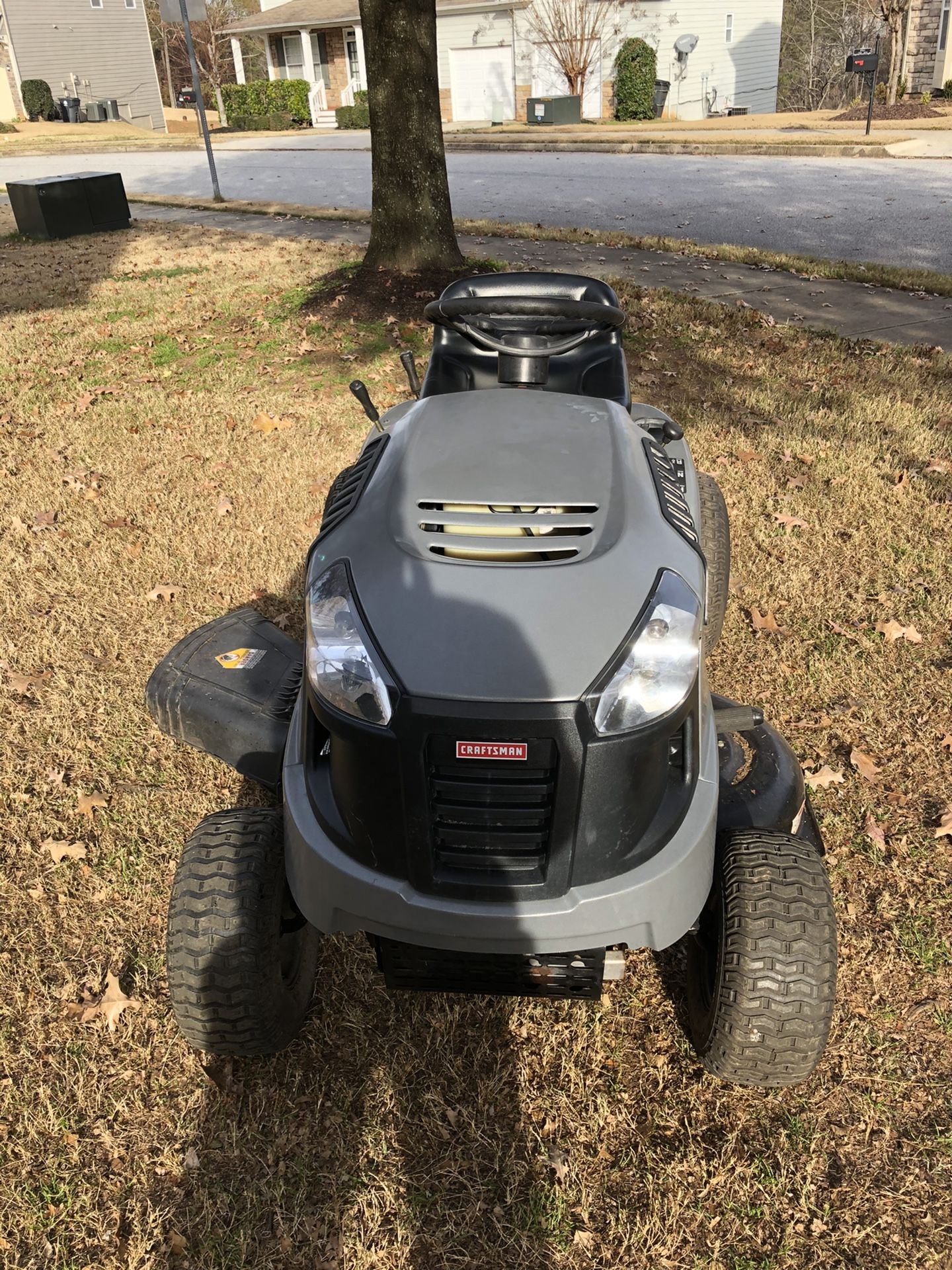 Craftsman LT1500 riding mower for Sale in Douglasville, GA - OfferUp