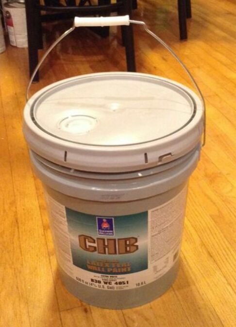 CHB latex Flat interior paint -5Gal for Sale in Chicago, IL - OfferUp