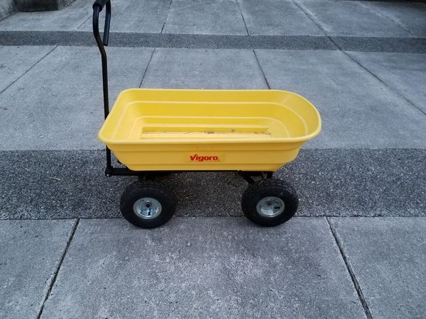 Vigoro Dumping Garden Cart | Fasci Garden