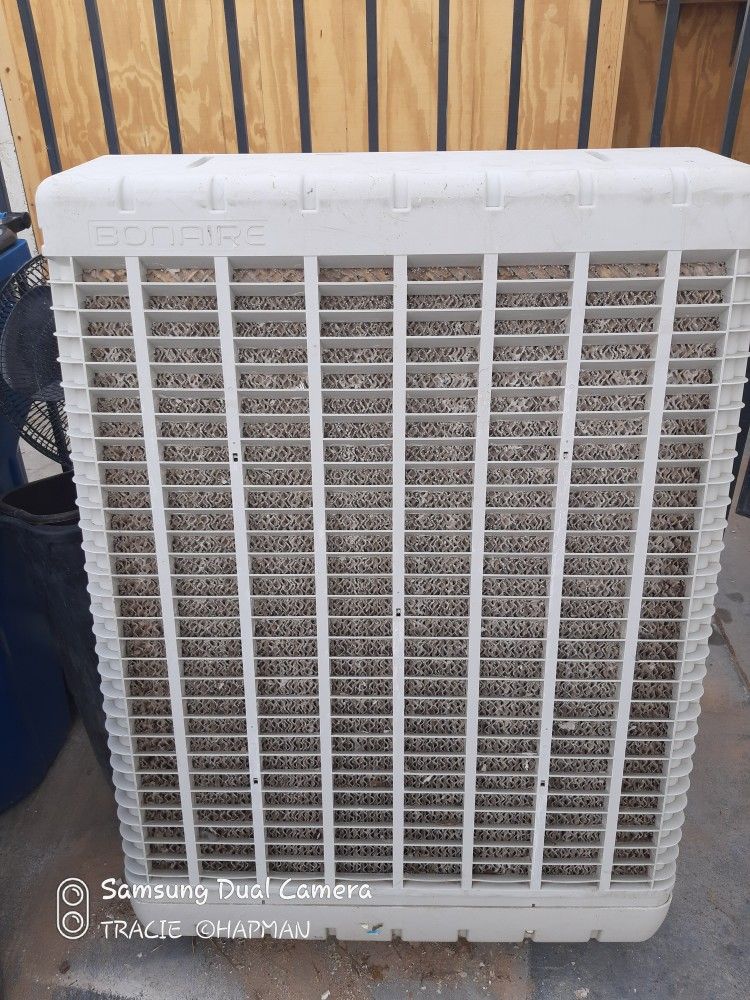 BONAIRE SWAMP COOLER for Sale in Las Vegas, NV - OfferUp