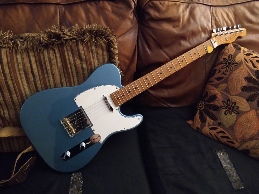 Fender Telecaster Light Blue