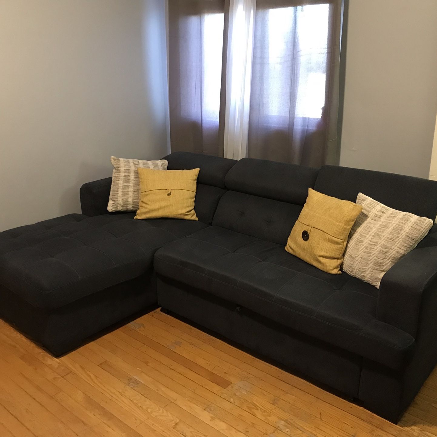 BOB S PLAYPEN CHAISE SLEEPER STORAGE SOFA BLUE for Sale in Union City NJ OfferUp