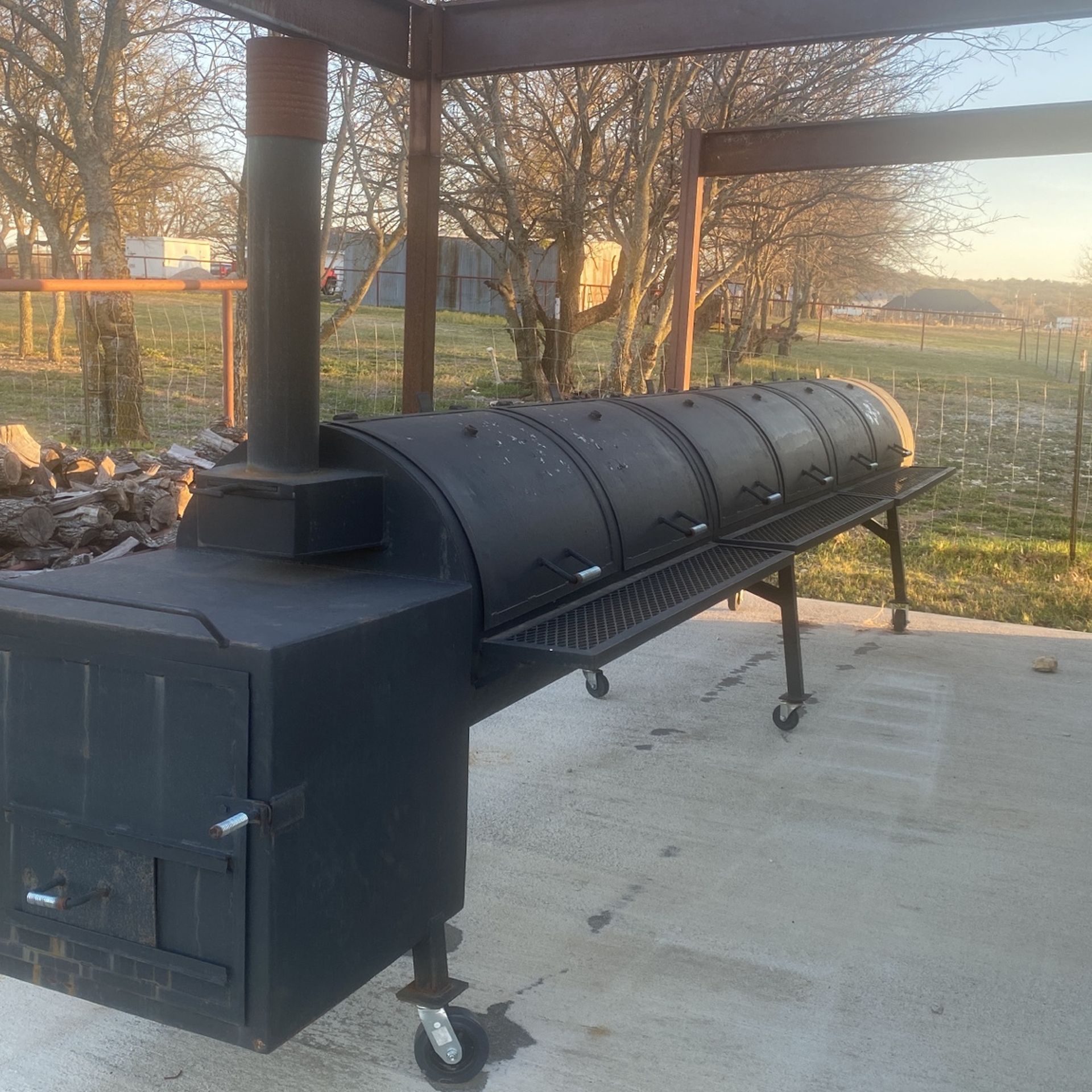 New 20 Ft Reverse Flow Smoker for Sale in Crowley, TX - OfferUp