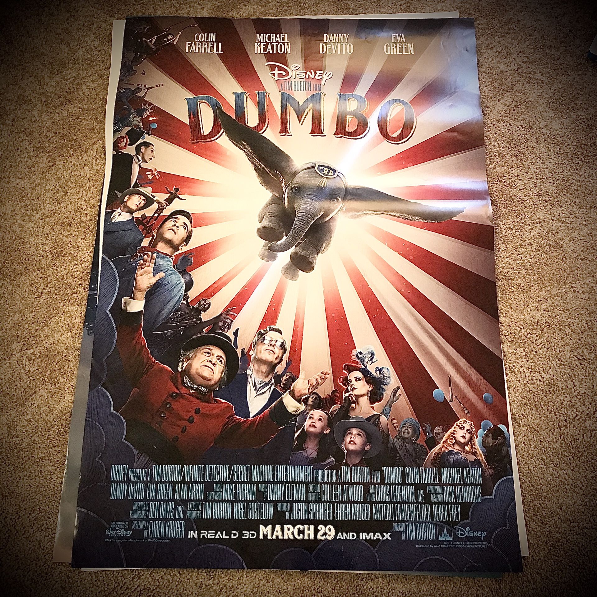 Dumbo Movie Poster