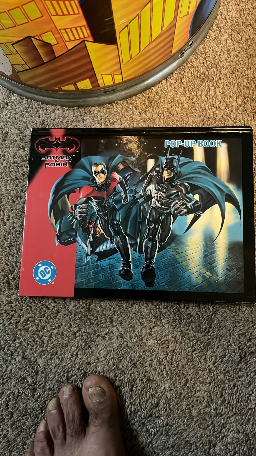 Batman & Robin Pop-Up Book for Sale in San Antonio, TX - OfferUp