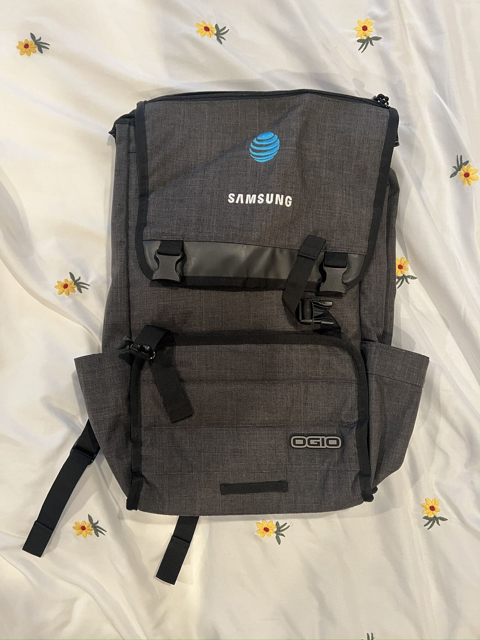 Ogio Apex Laptop Backpack Rucksack New for Sale in Renton, WA - OfferUp