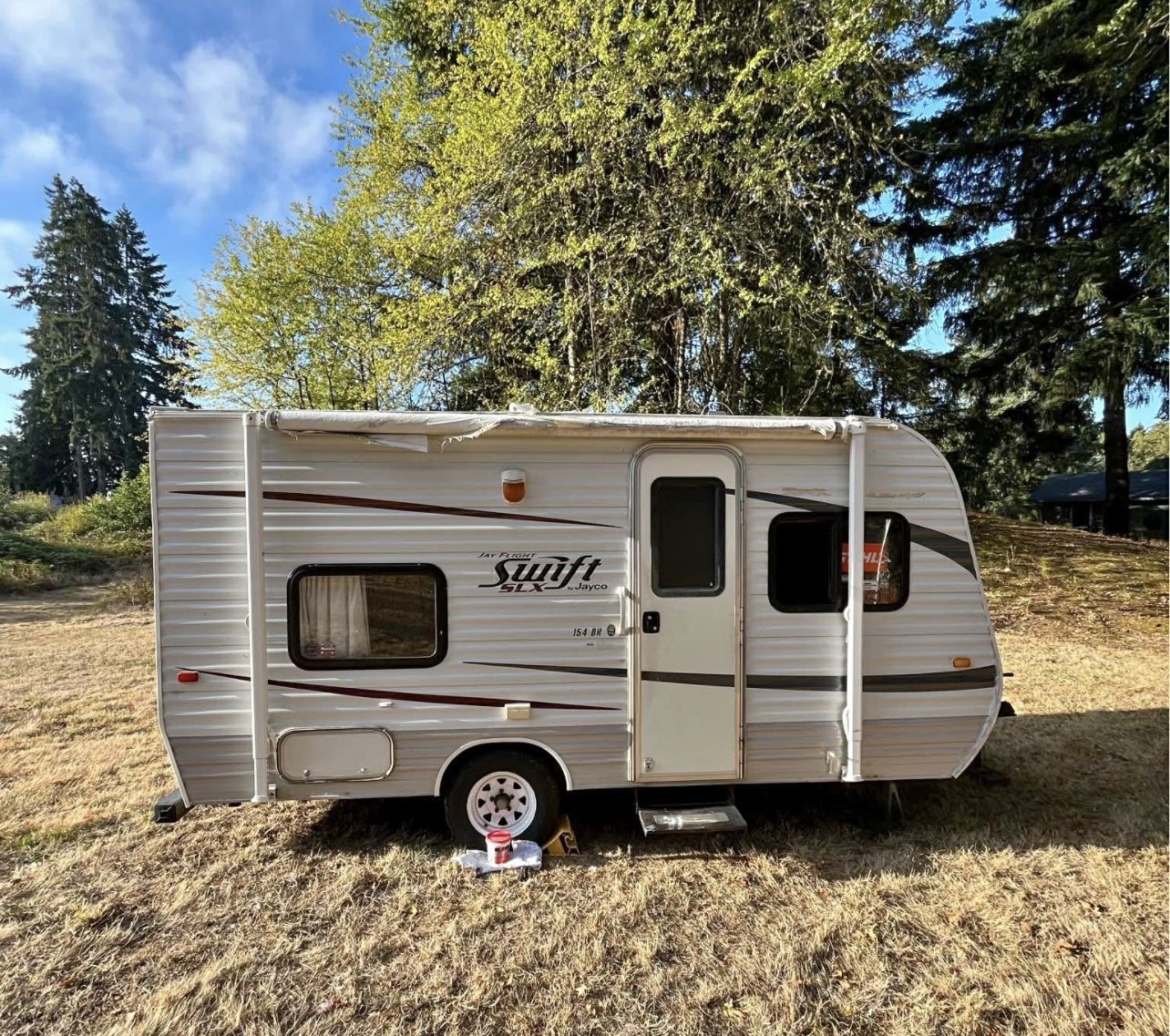 2011 Jayce Swift 15 Foot Trailer OBO for Sale in Vancouver, WA - OfferUp