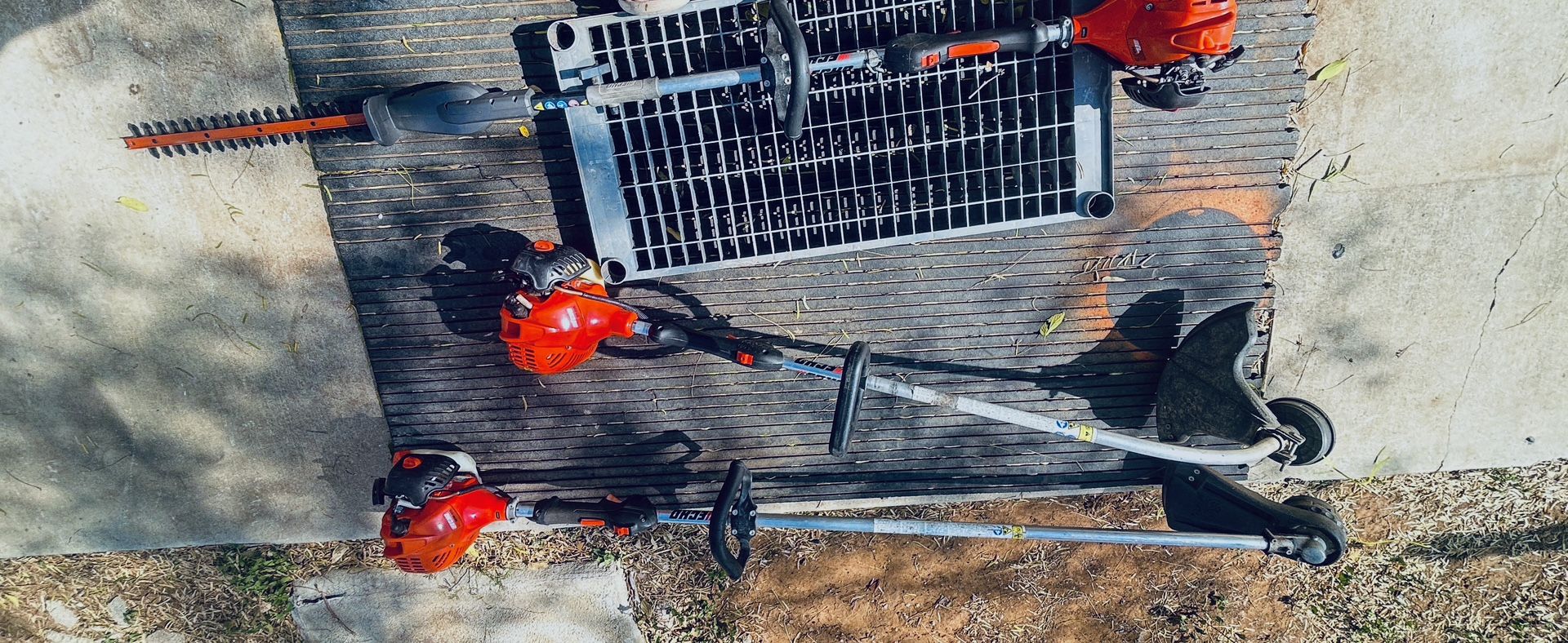 Echo PAS 2620 W/ Hedge Trimmer Attachment for Sale in San Antonio, TX - OfferUp