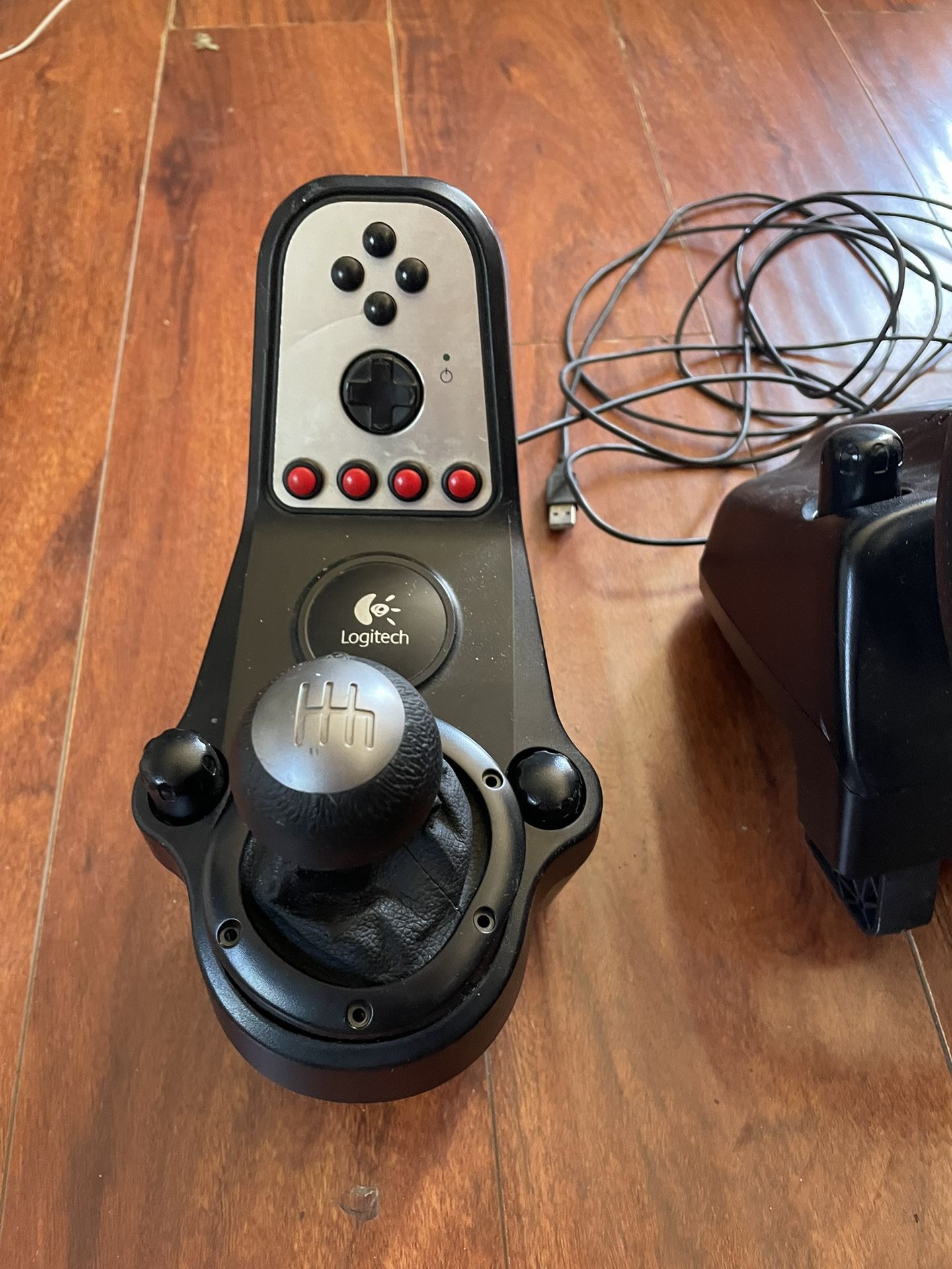 Logitech Racing simulator Full Set for Sale in Los Angeles, CA - OfferUp