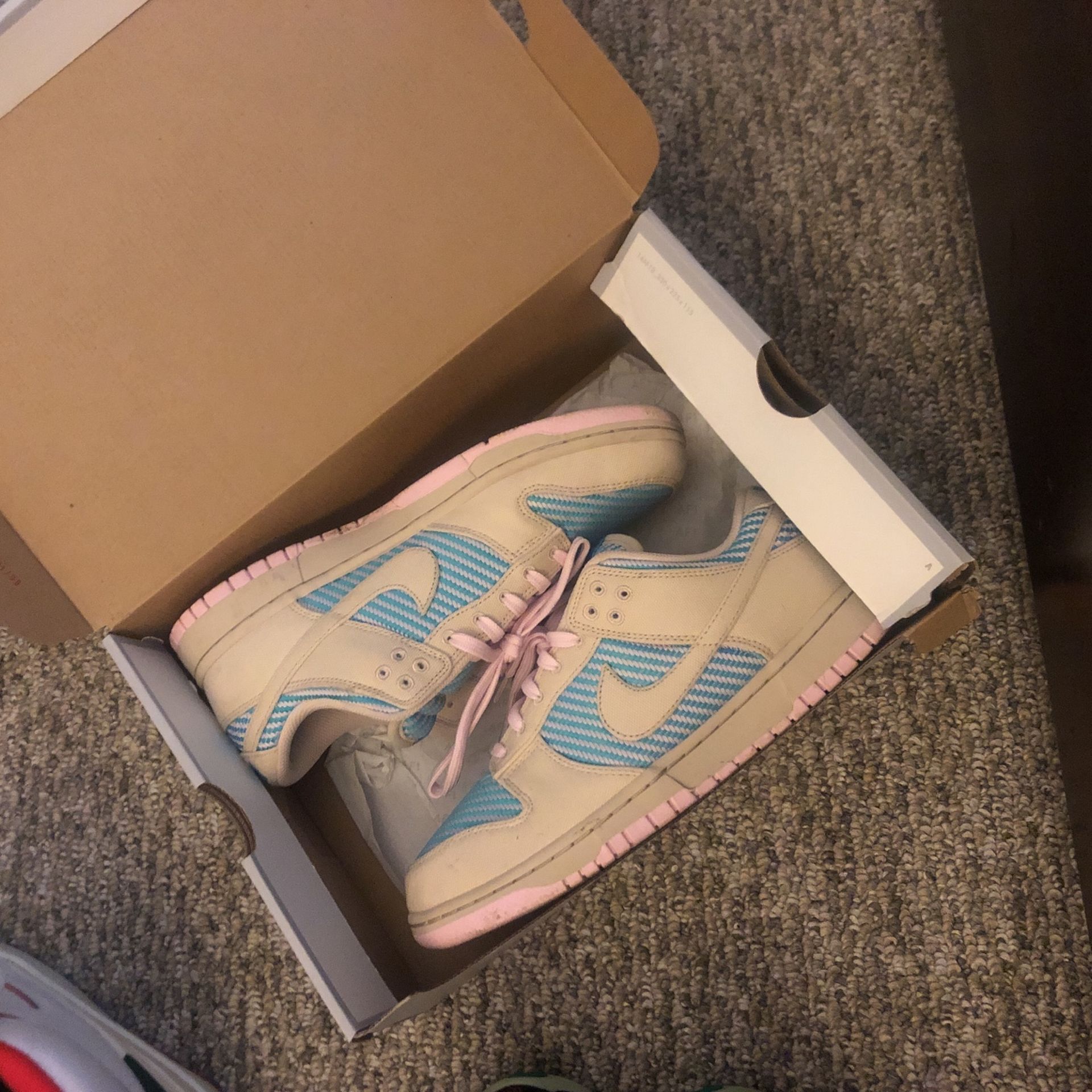 Miami Blaze Dunks 9 for Sale in Maryland City, Maryland - OfferUp