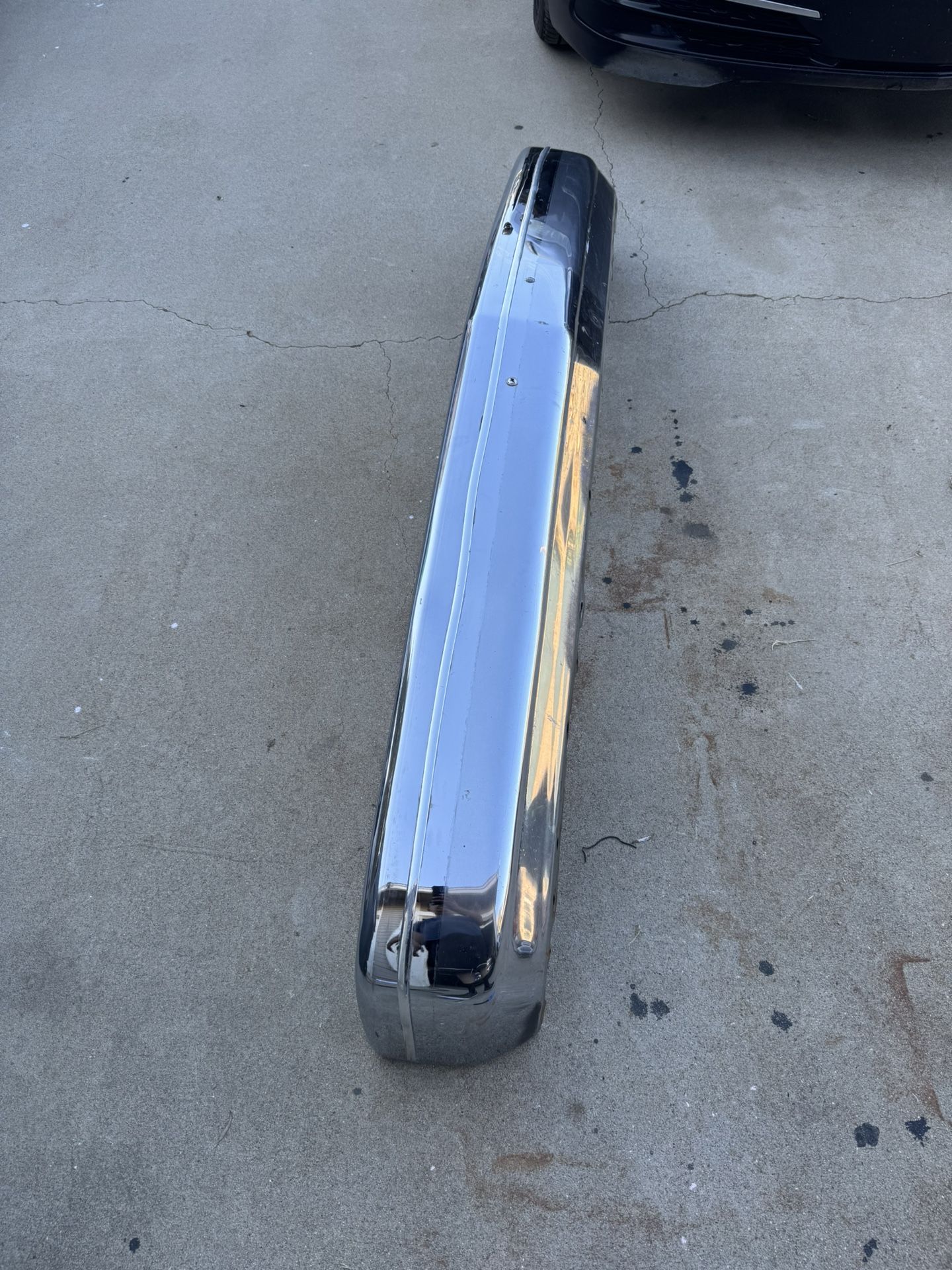 Obs Chevy Front Bumper for Sale in Nuevo, CA - OfferUp