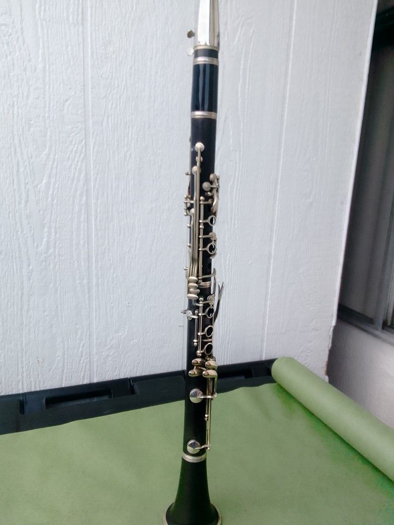 Normandy Wooden Clarinet France for Sale in Fullerton, CA - OfferUp