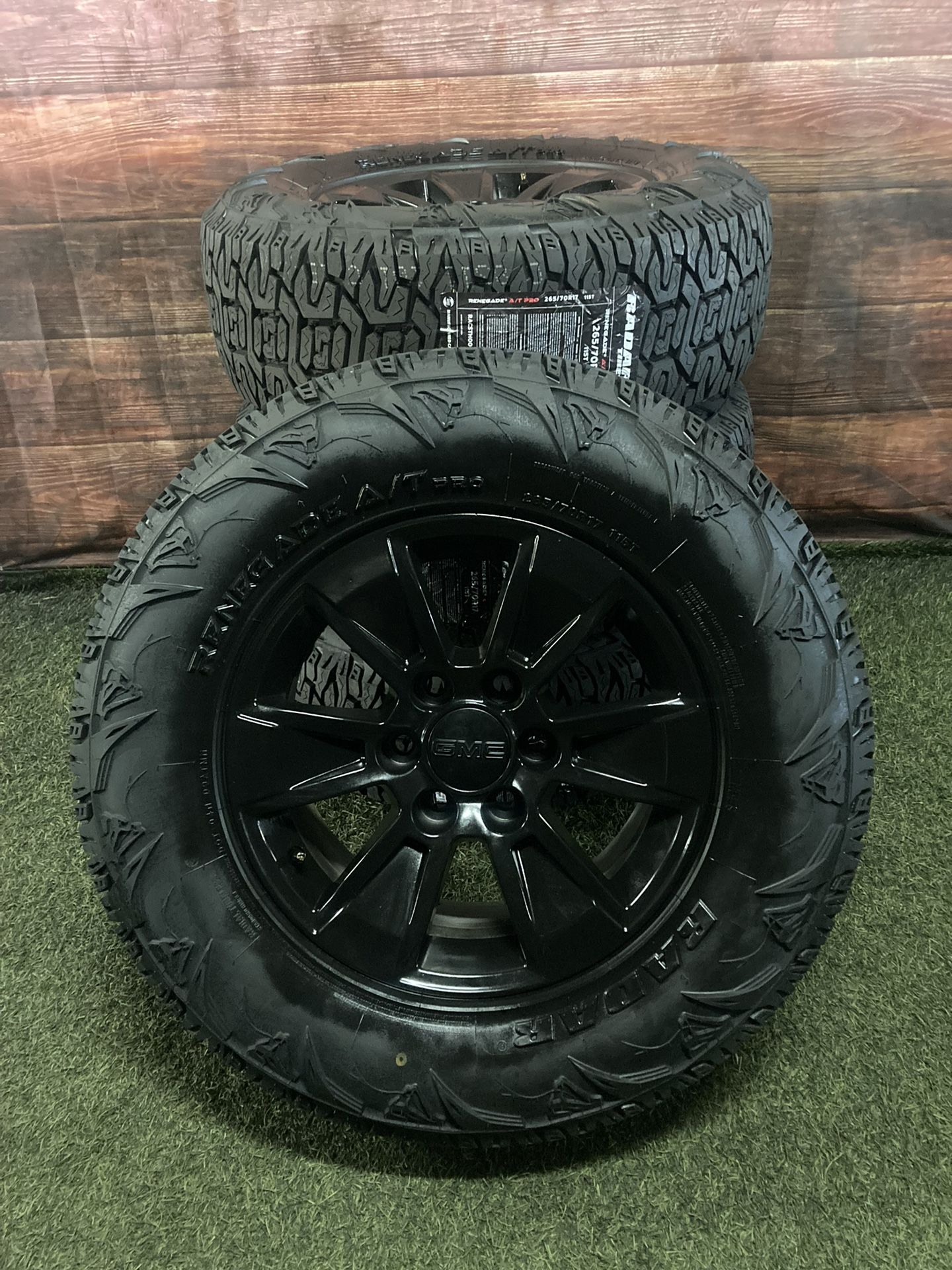 Chevy Silverado 6 Lug 17 Inch OEM Wheels for Sale in Glendale, AZ - OfferUp