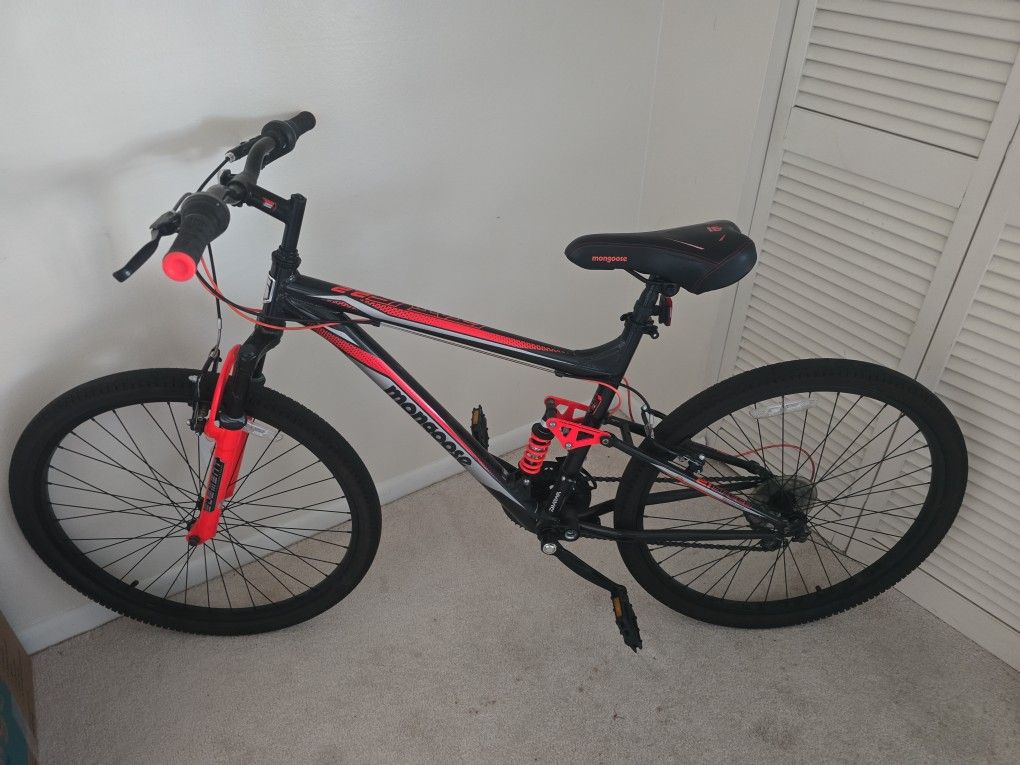 21-speed Mongoose Mountain Bike - 26 inch for Sale in Silver Springs ...
