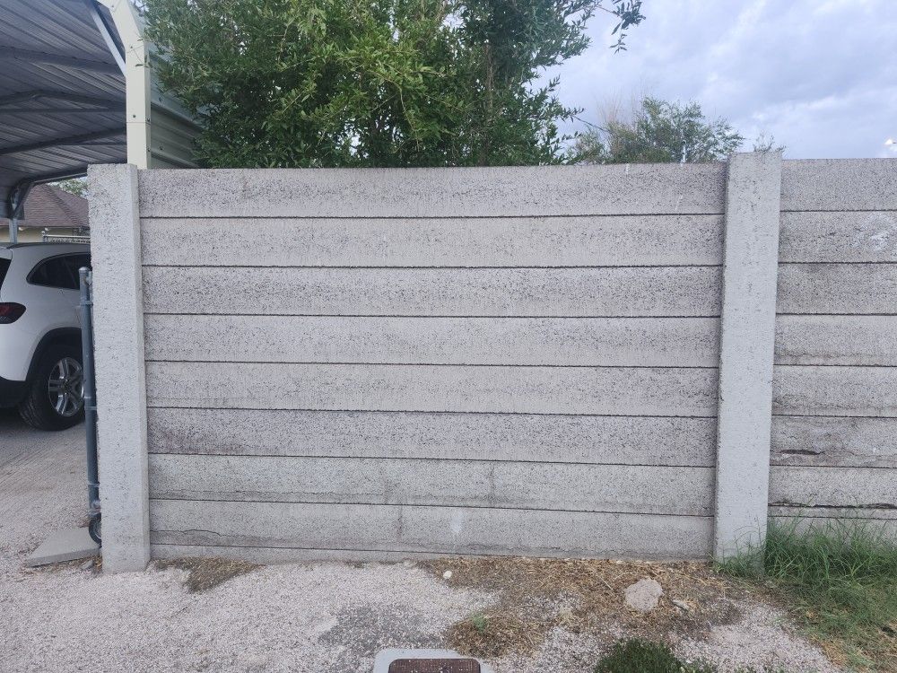 Horizontal Block Wall Slats for Sale in Las Vegas, NV - OfferUp