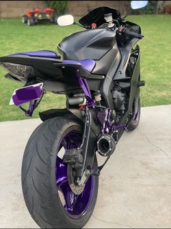 Yamaha R6 Purple