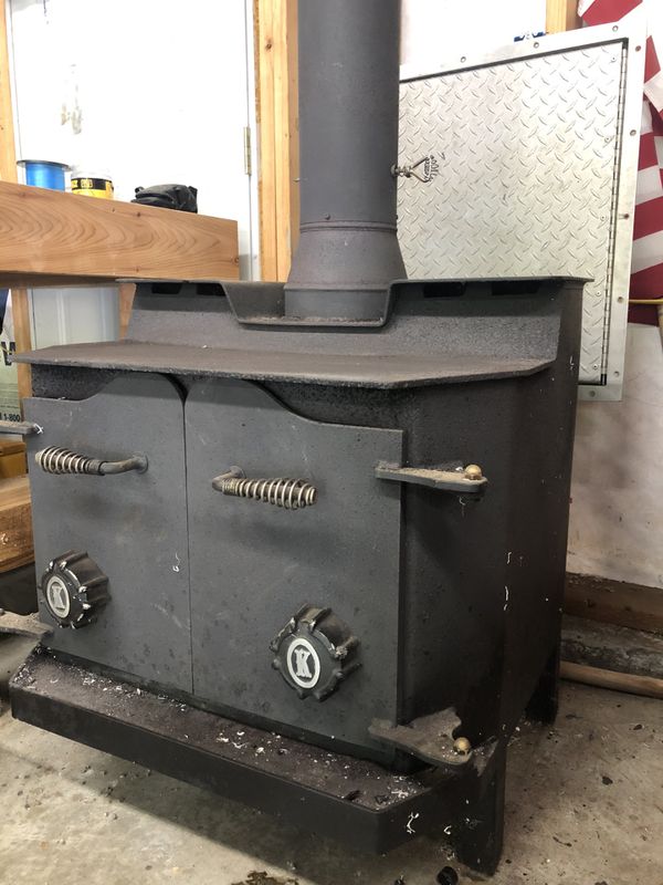 Heavy duty large wood stove for Sale in Snohomish, WA - OfferUp