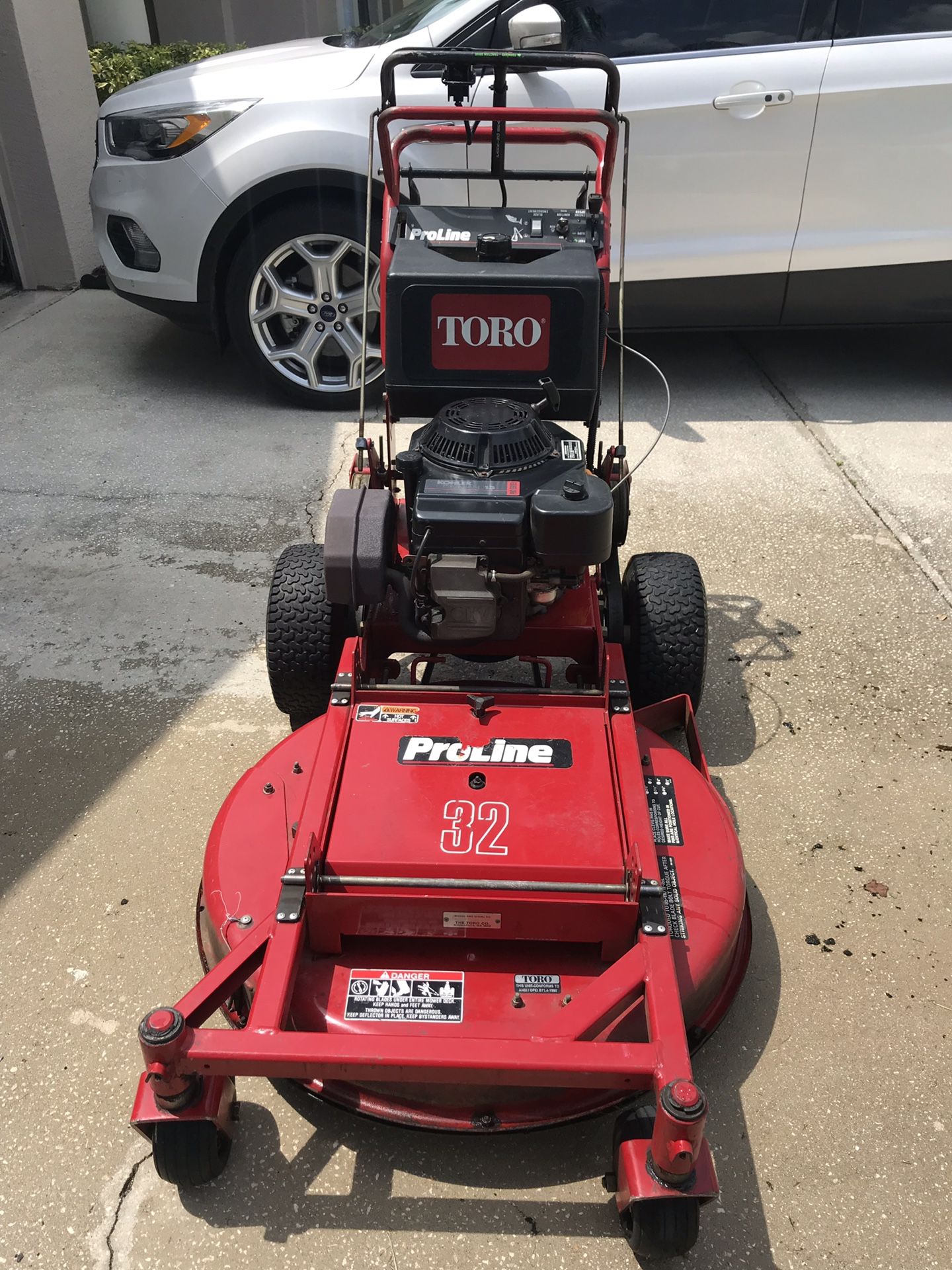 Toro Proline 32” Commercial Mower for Sale in Land O Lakes, FL - OfferUp