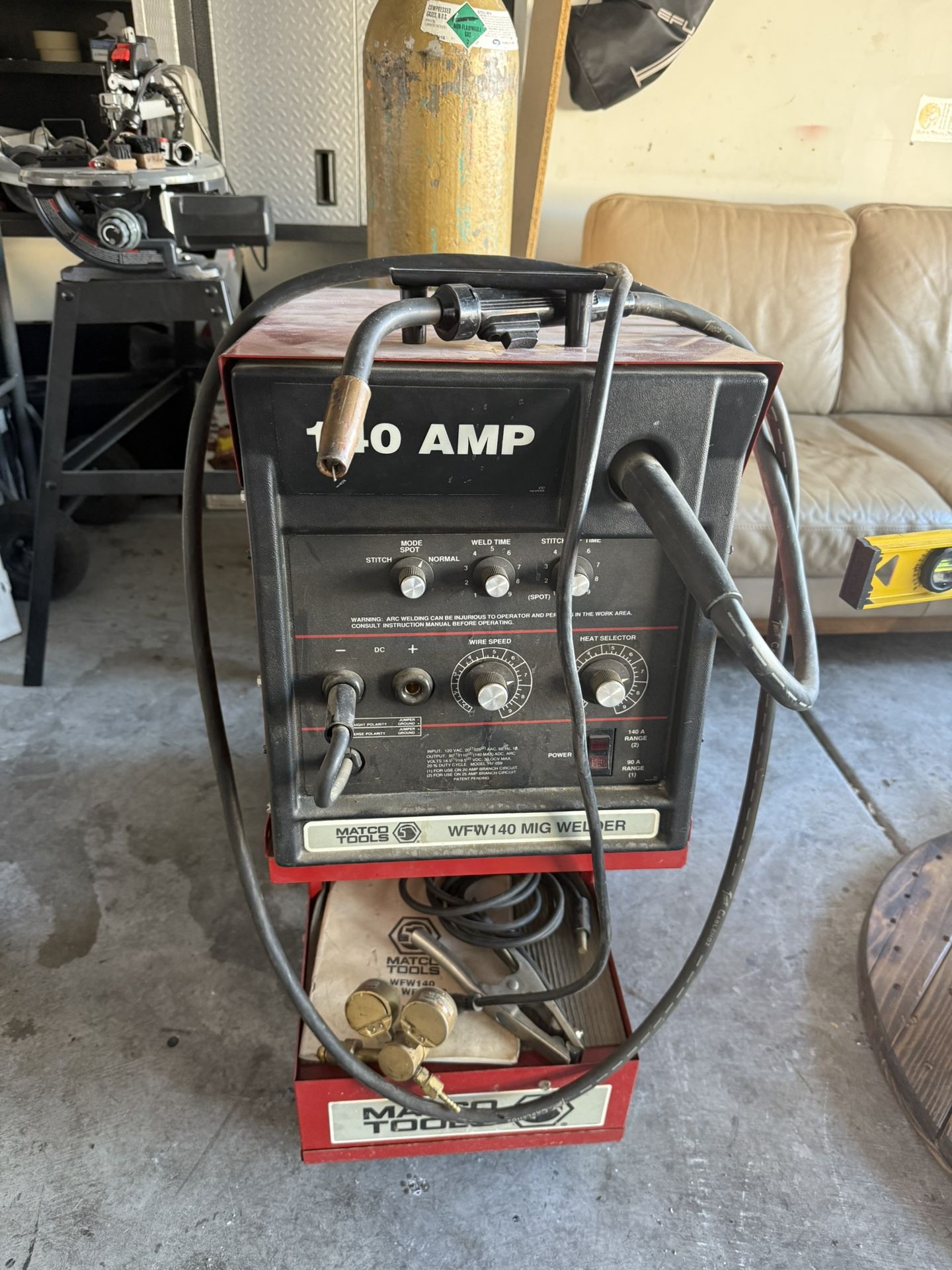 Matco Tools WFW 140 Mig Welder for Sale in Las Vegas, NV - OfferUp
