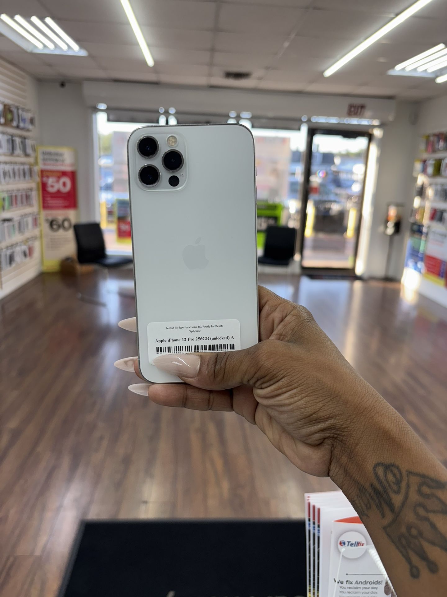 iPhone 12 Pro 256GB Unlocked for Sale in Tampa, FL - OfferUp