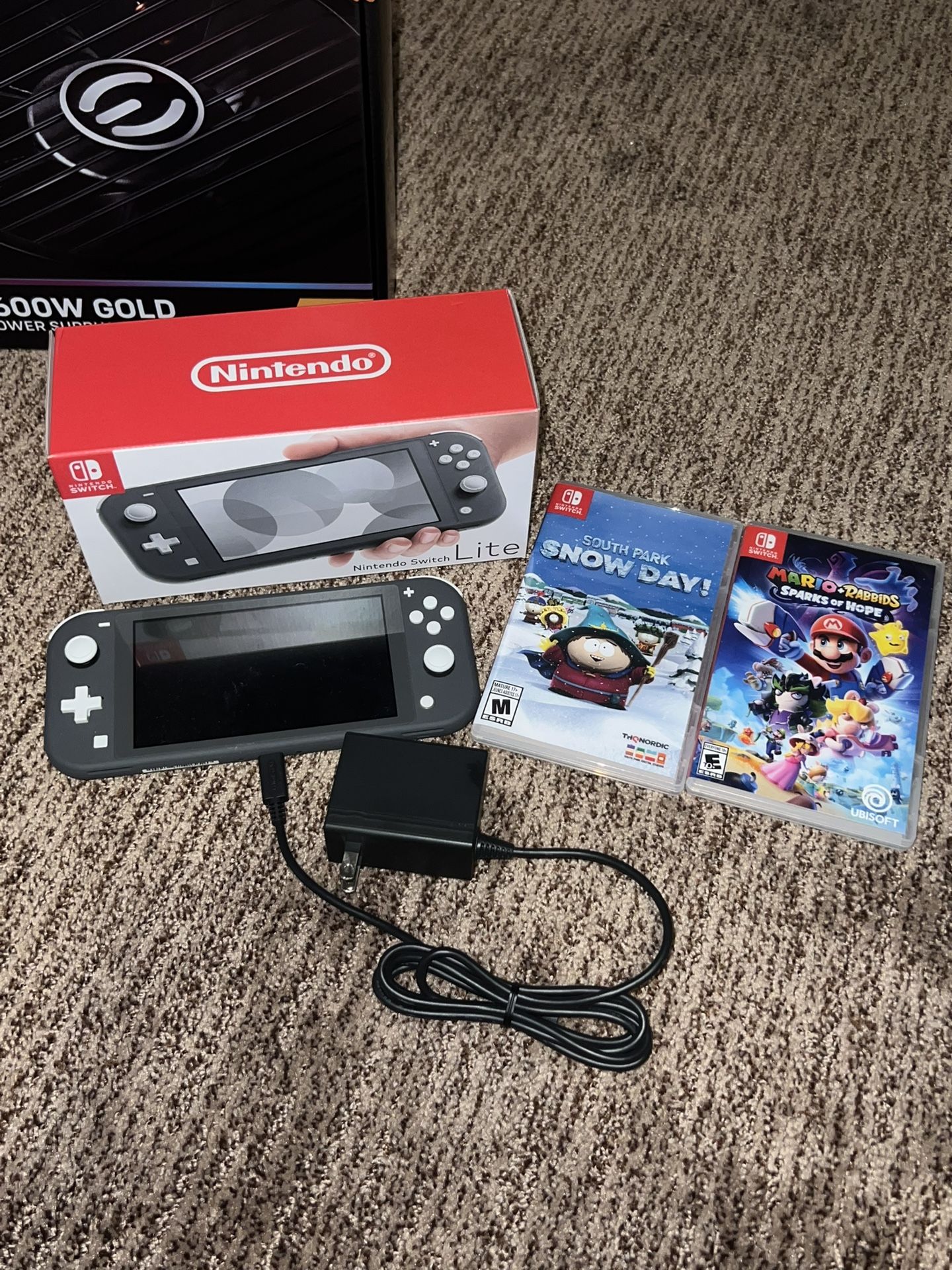 Nintendo Switch Lite Bundle for Sale in Laud Lakes, FL - OfferUp