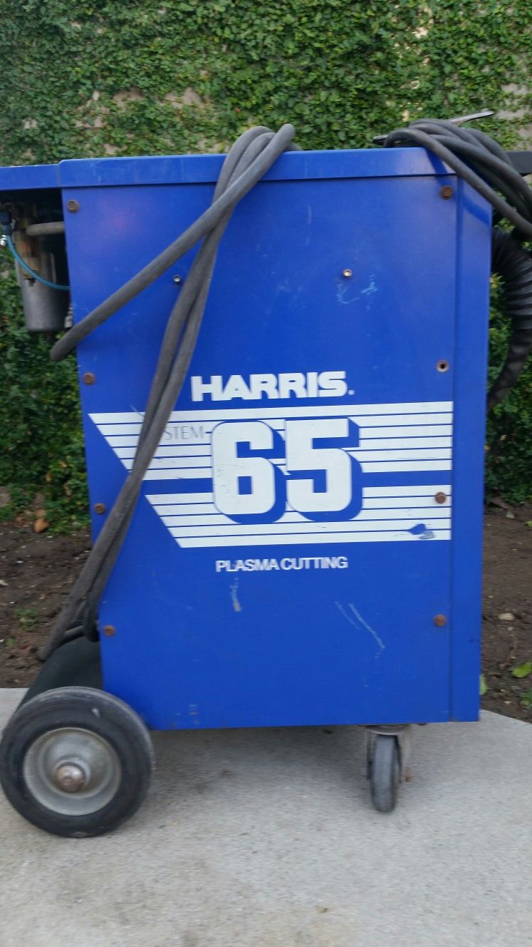 Harris 65 Plasma Cutter for Sale in San Bernardino, CA - OfferUp