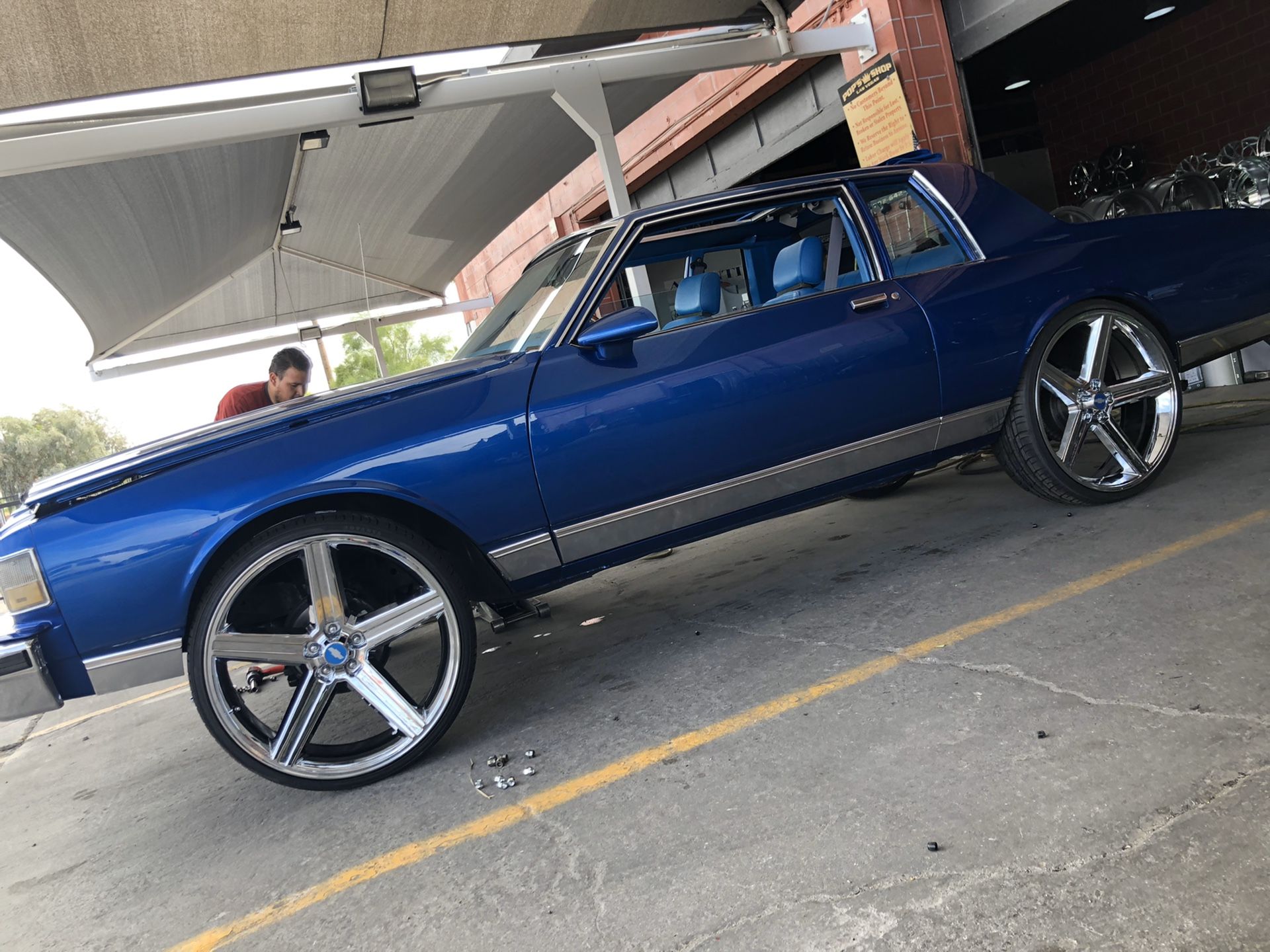 2 Door Box Chevy On 24s