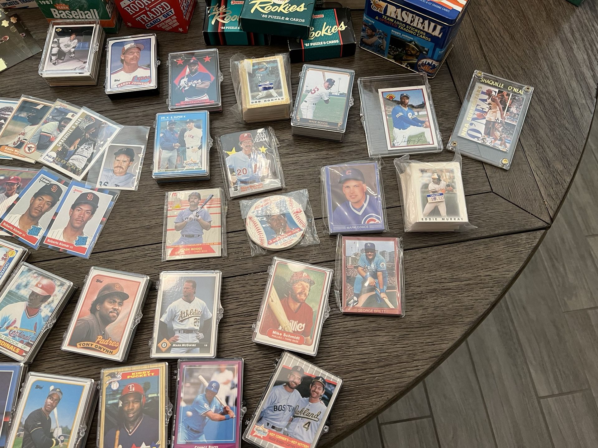 Massive Baseball Card/Memorabilia Collection for Sale in Phoenix, AZ ...