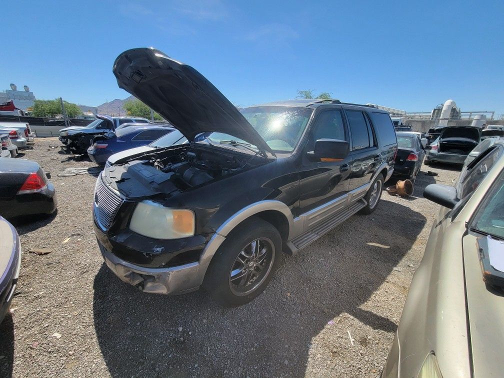 2004 Ford Expedition PARTS @U-Pull Auto Parts DD1996 for Sale in Las ...