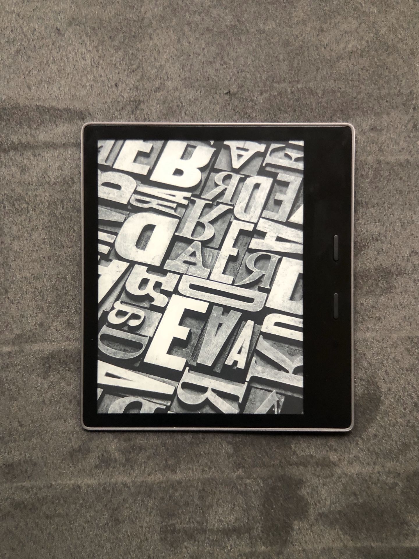 Kindle Oasis (2nd Gen) for Sale in Corpus Christi, TX - OfferUp