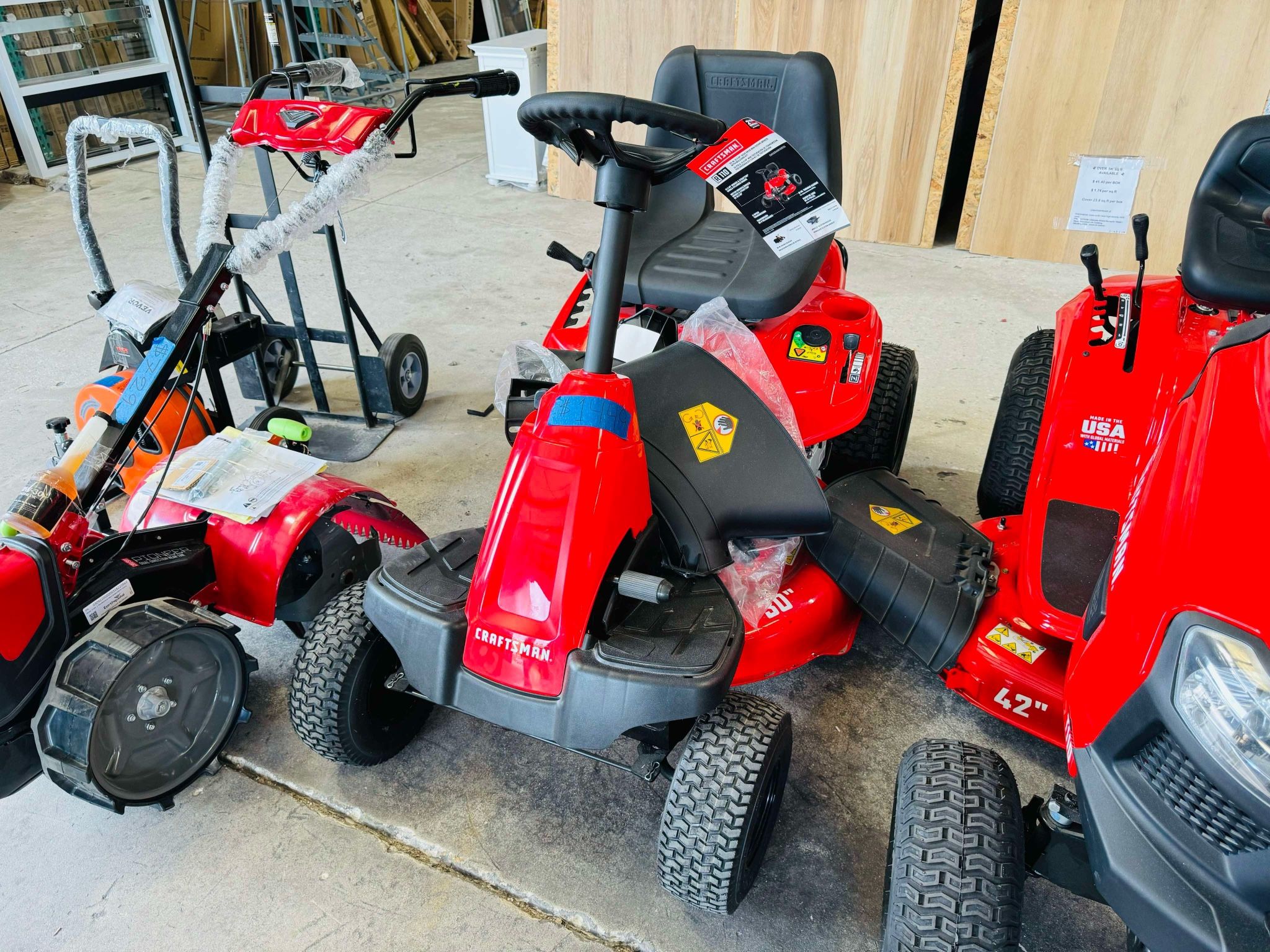 CRAFTSMAN R110 30-in 10.5-HP Gas Riding Lawn Mower $1449 for Sale in ...