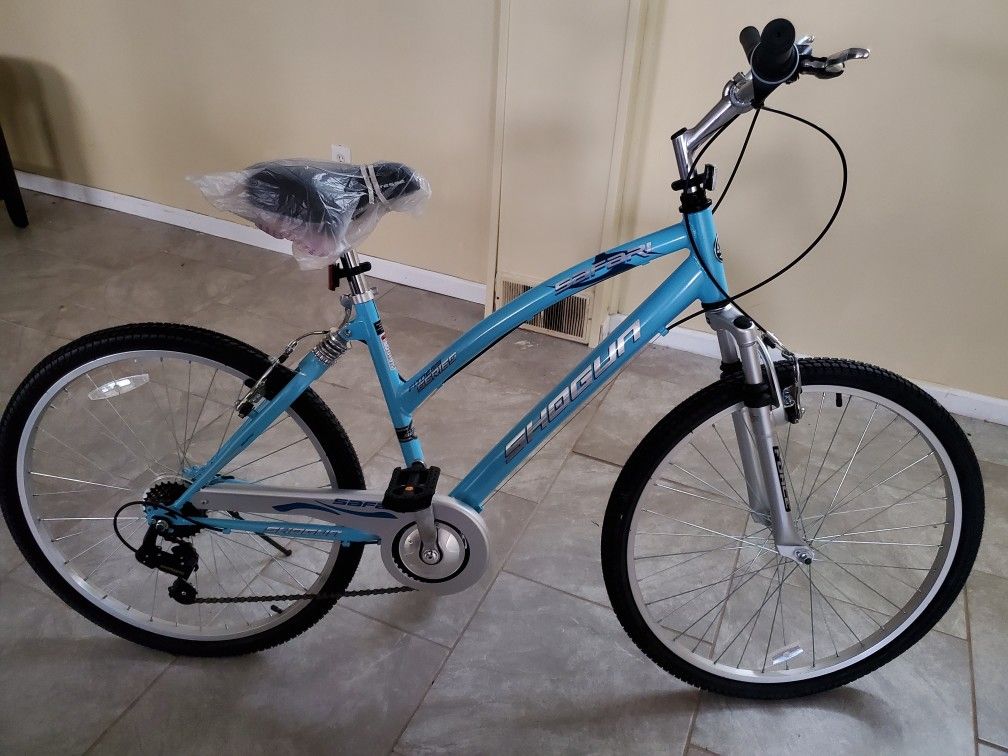 New-Shogun Safari 26 in womens bike for Sale in Chicago, IL - OfferUp