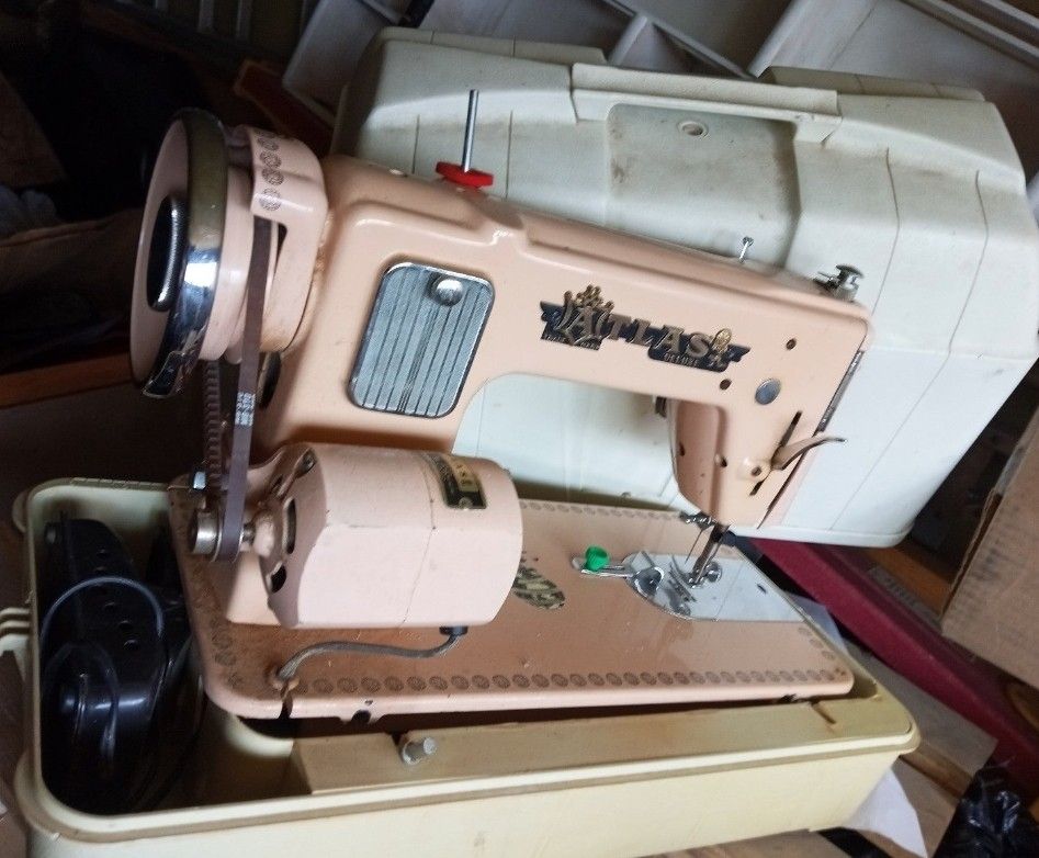 Pink Singer Sewing Machine