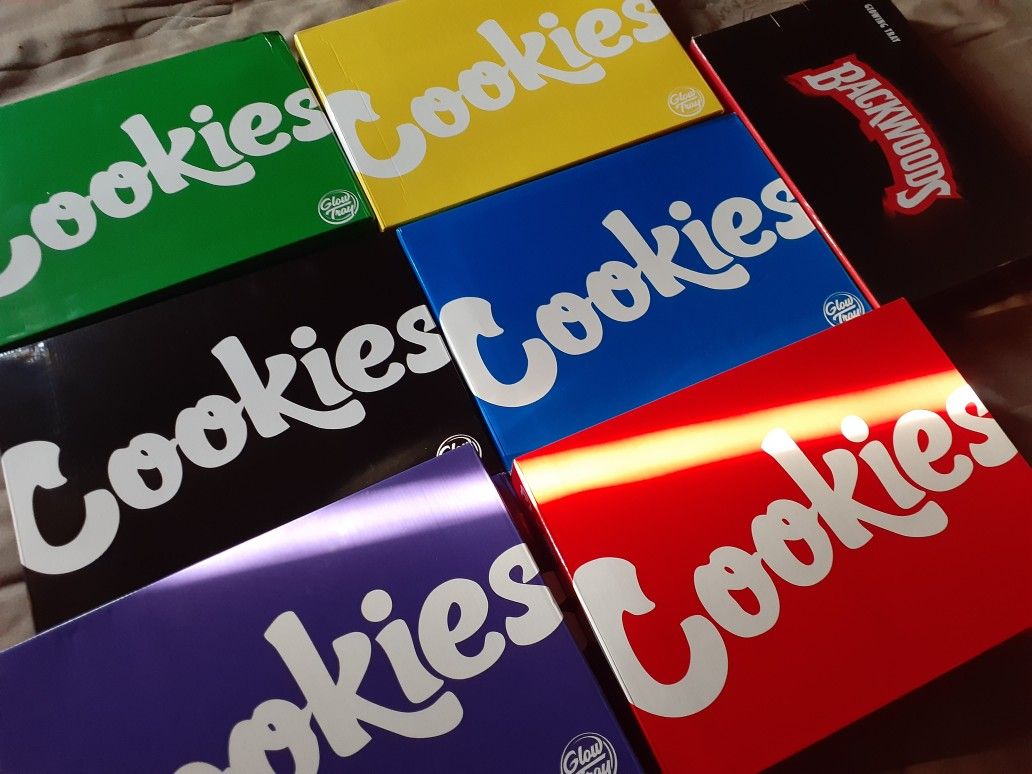Cookies and backwoods glow trays for Sale in Compton, CA - OfferUp