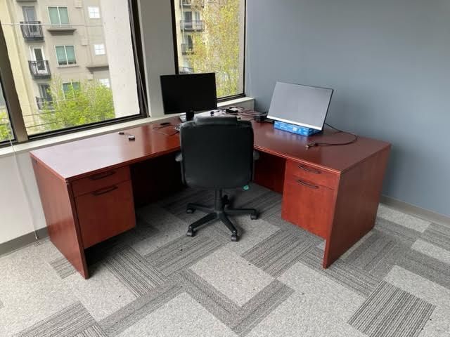 FREE Office Desks, Mahogany Wood for Sale in Seattle, WA - OfferUp