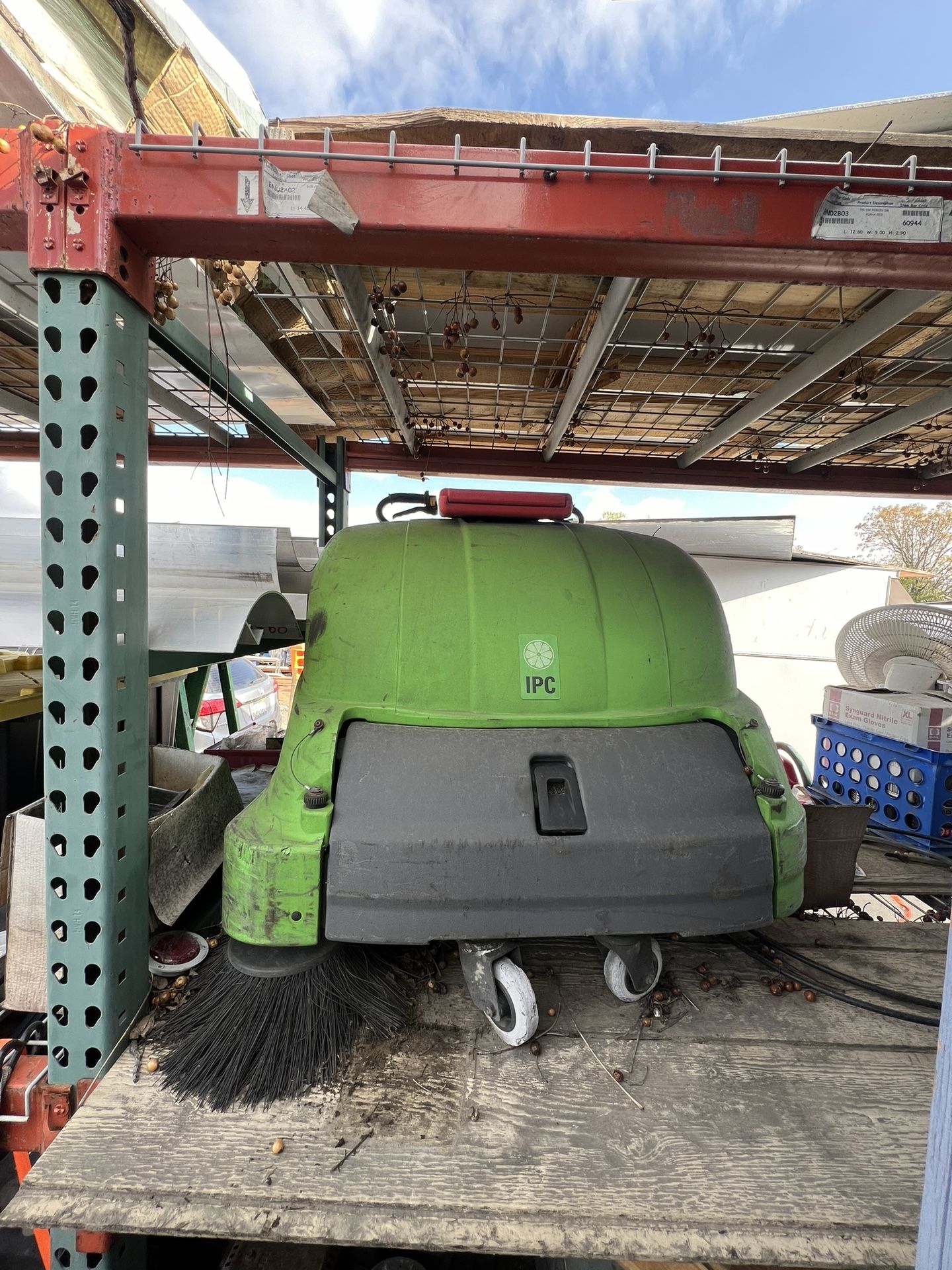 IPC EGLE Gansow 712 Vacuum Sweeper for Sale in Fontana, CA - OfferUp