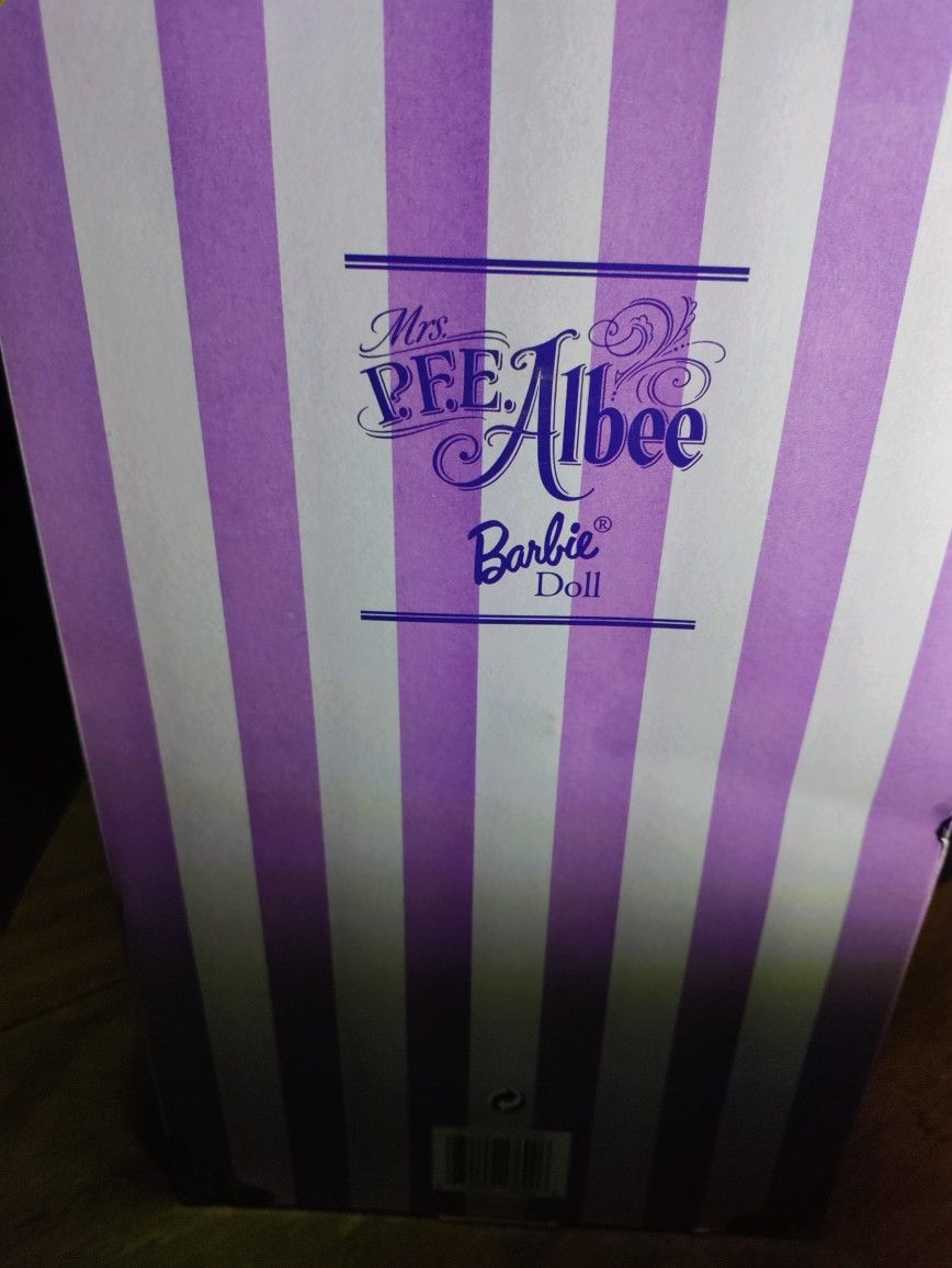 Mrs Albee Avon barbie