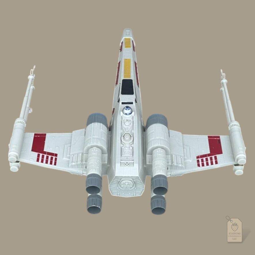 Star Wars X-Wing Fighter Toy | R2-D2 Included | Great Condition for ...