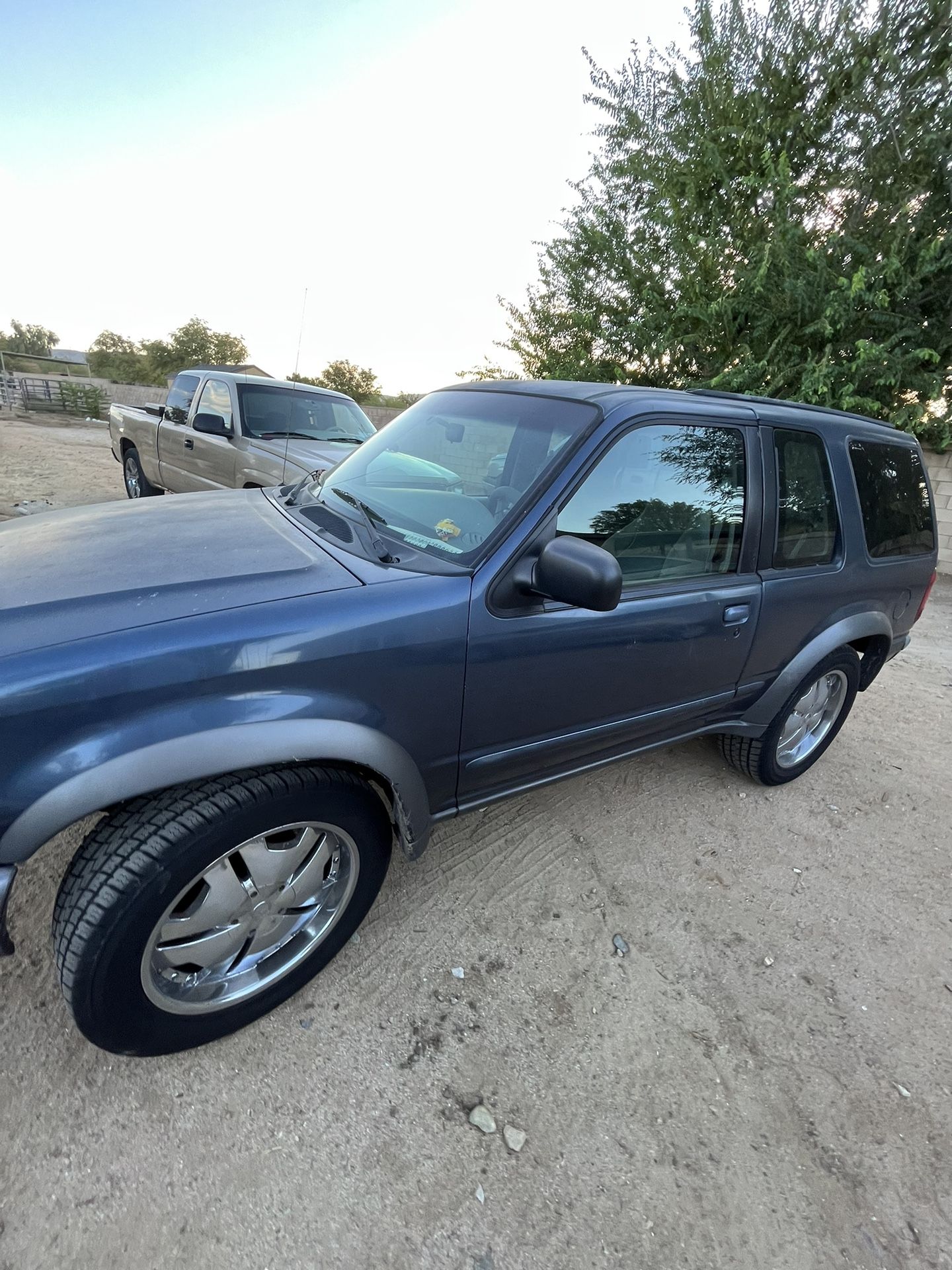 1999 Ford Explorer for Sale in Palmdale, CA - OfferUp