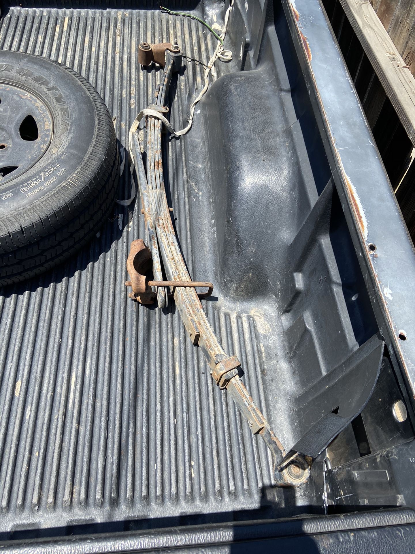 1999-2010 Chevy Silverado 2500 leaf spring (one side only) for Sale in ...