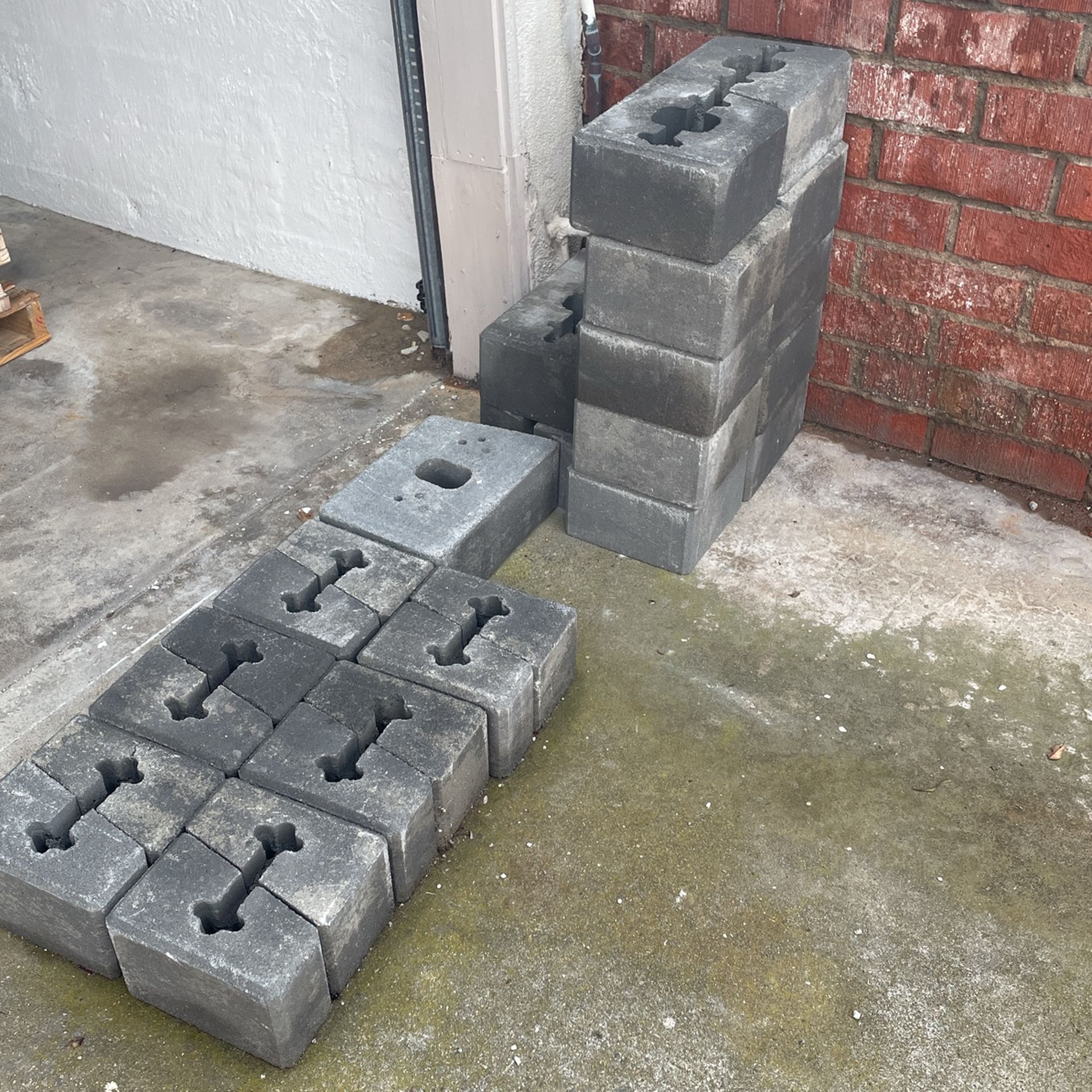 Free Stone blocks for Sale in San Diego, CA - OfferUp