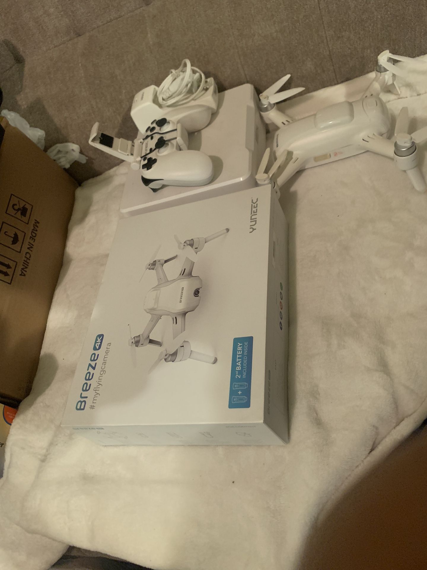 (2) Breeze Drone 4k #myflyingCamera for Sale in Lake View Terrace, CA ...