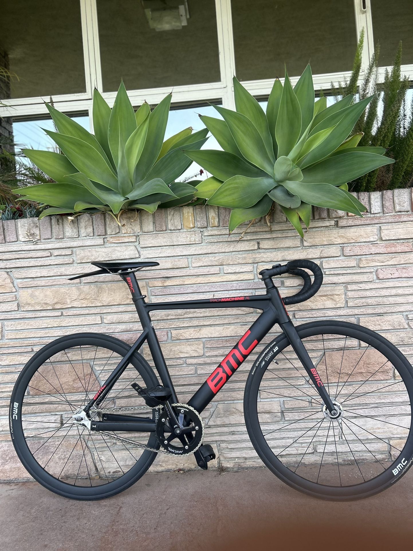 bmc track bike for Sale in Los Angeles, CA - OfferUp