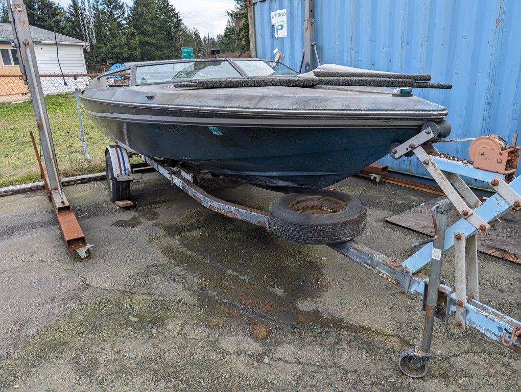 1978 Fiberform 19' Boat w/ Mercruiser 470 3.7L 4 Cylinder Engine for ...